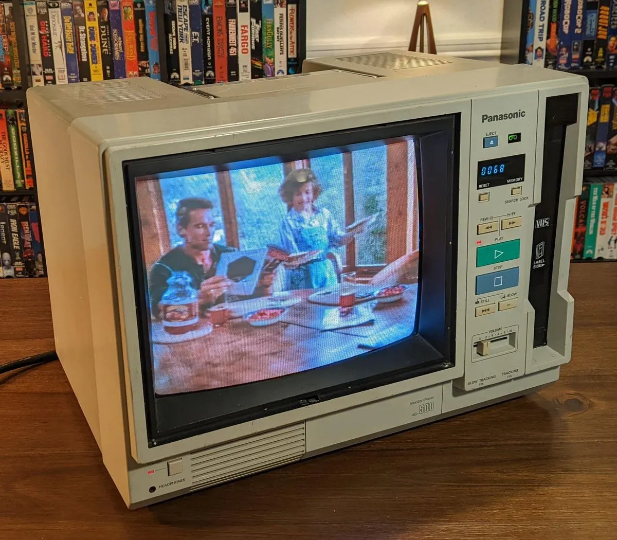 Panasonic AG-500 - 90kids.com