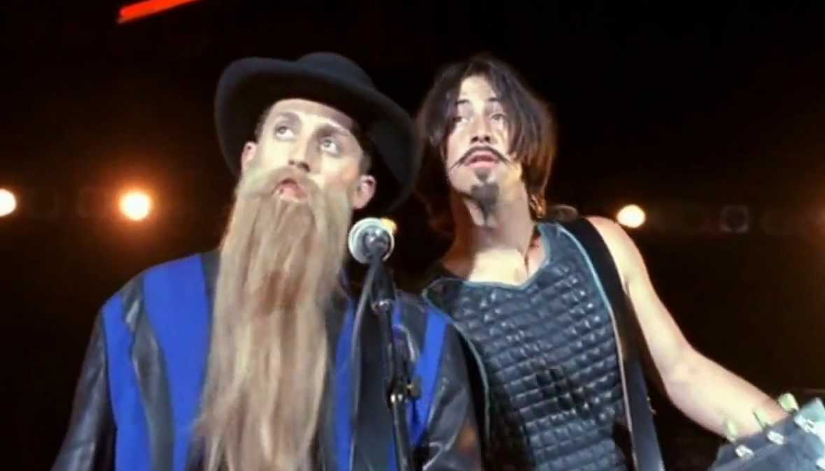 Back in the 90's, Keanu Reeves GAVE ROCK'N'ROLL TO YOU!