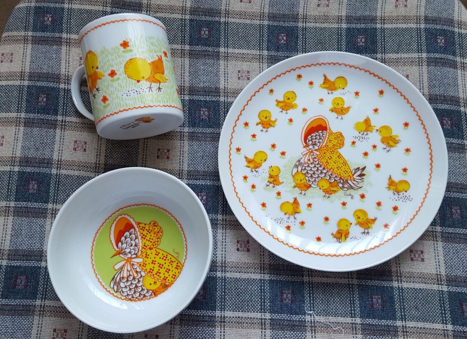 Found the matching plate and cup for a dish set from when I was a child.